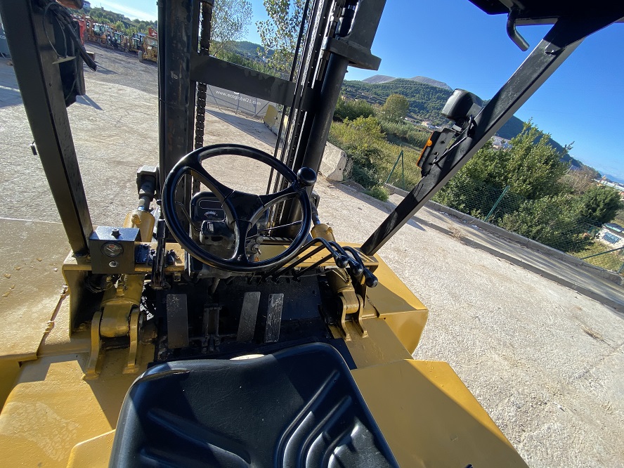 CATERPILLAR DP80 | Forklift used