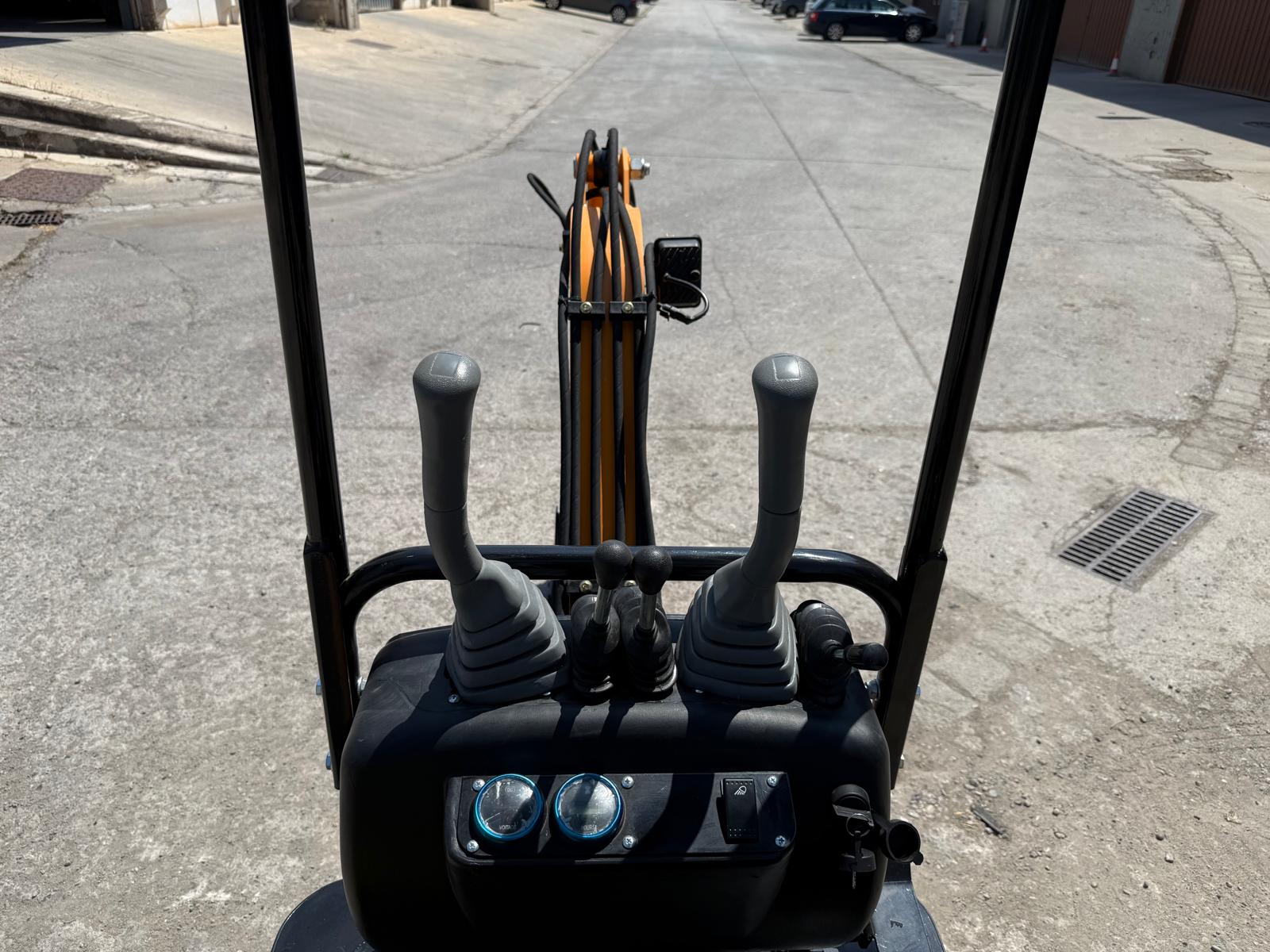 JPC HT12 **NEW** | Mini excavator used